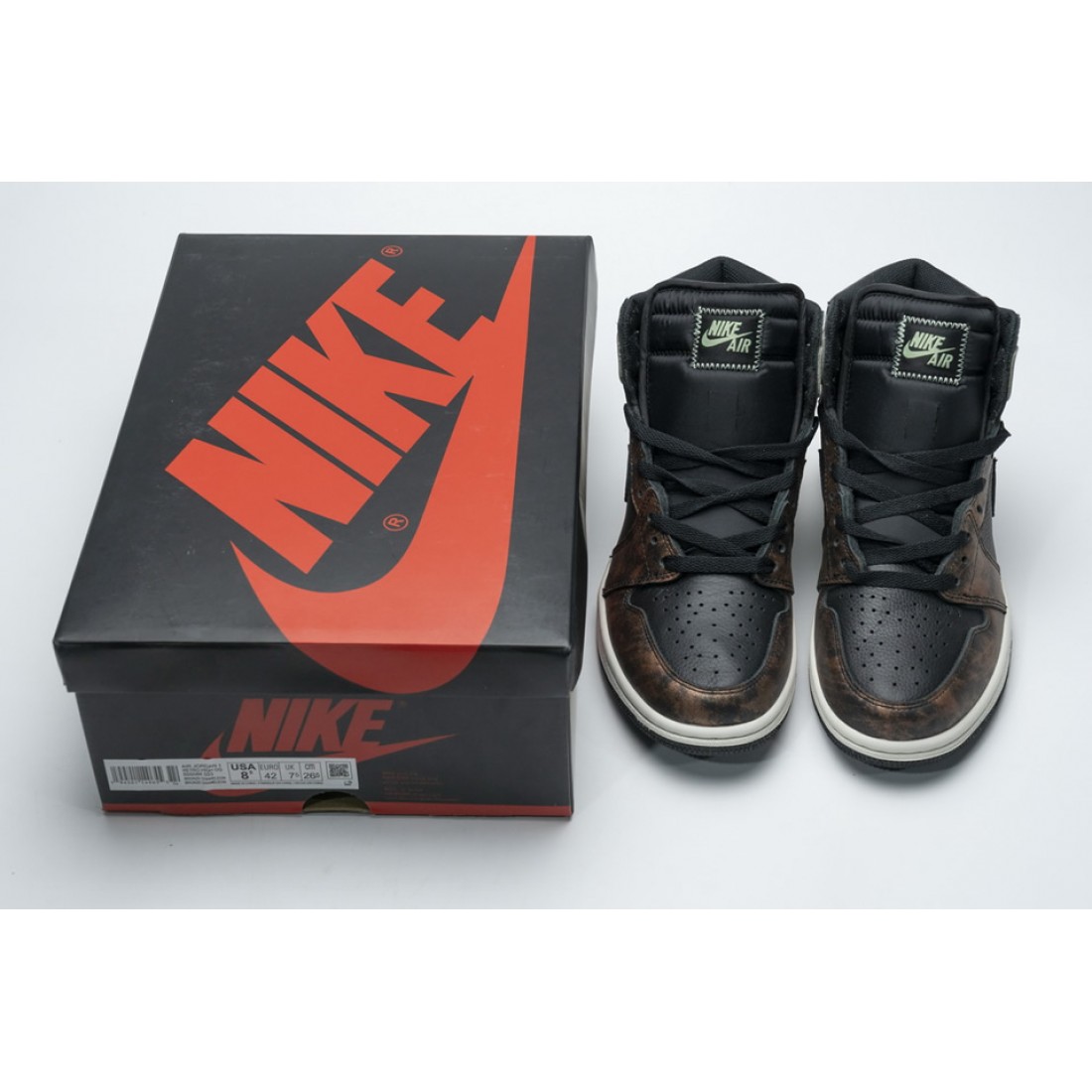Nike Air Jordan 1 Retro High OG Patina 555088-033
