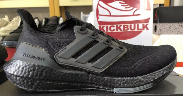 Adidas ULTRABOOST 22 'TRIPLE BLACK' GZ0127 Kickbulk Sneaker shoes ...