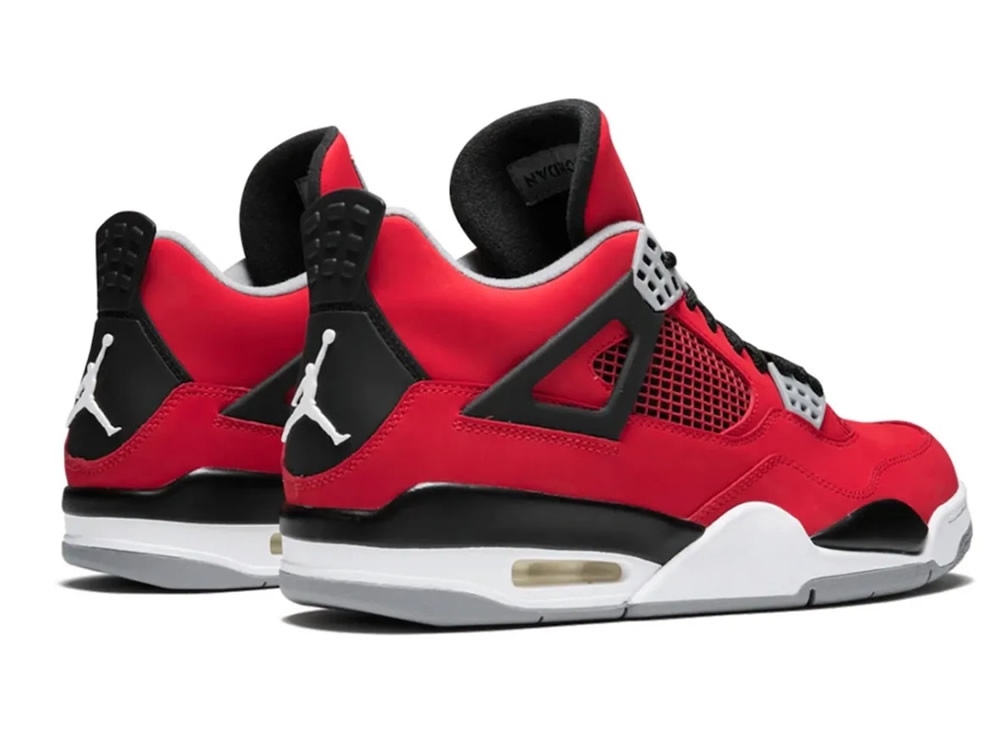 Air Jordan 4 Retro 'Toro Bravo' 2026 FQ8138-600
