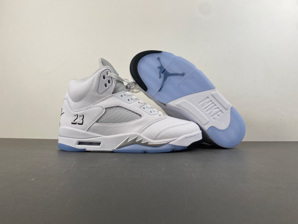 Air Jordan 5 Retro 'White Metallic' 2026 HQ7978-103
