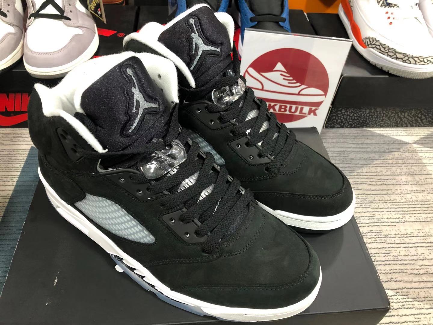 AIR JORDAN 5 RETRO OREO 2013 136027-035 Kickbulk Sneaker Camera photos