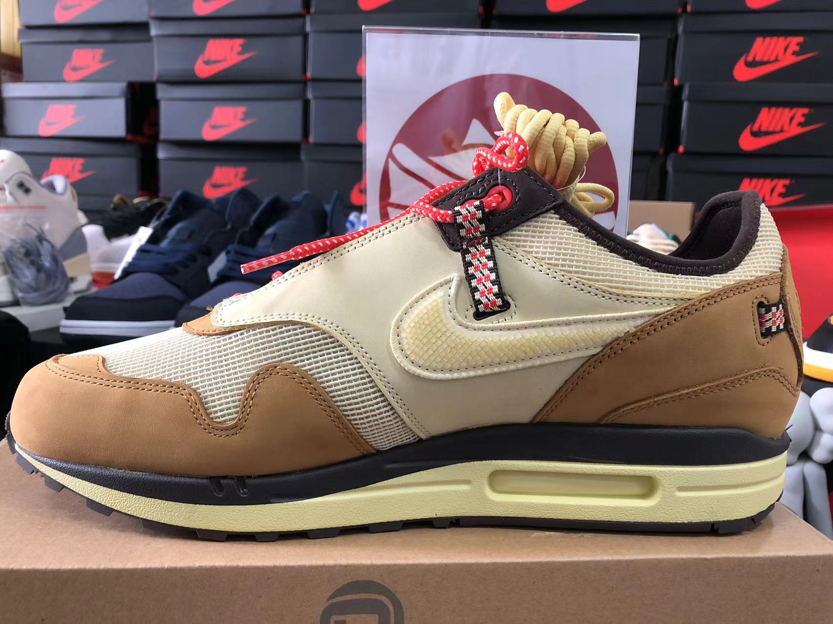 Travis Scott X Nike Air Max 1 Wheat 2022 DO9392-701 Kickbulk Sneaker ...
